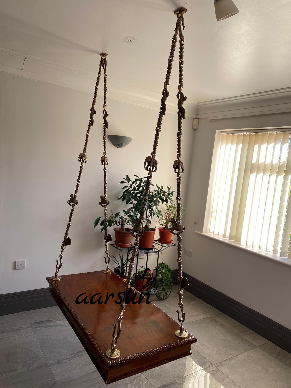 Hanging Wooden Unjal Swing Jhula Seat Brass Chain factory price