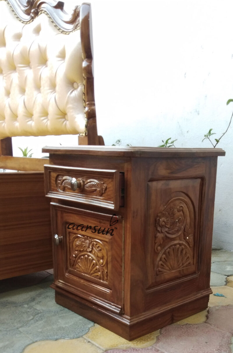 Best Quality Wooden Box Bed in Teak Wood YT-91