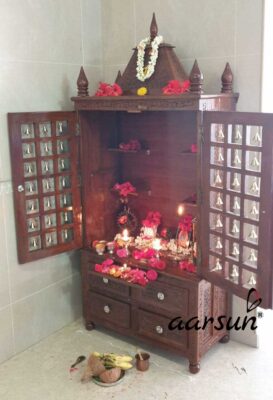 Tempele ea Pooja e nang le Bells TEAKTMP-003