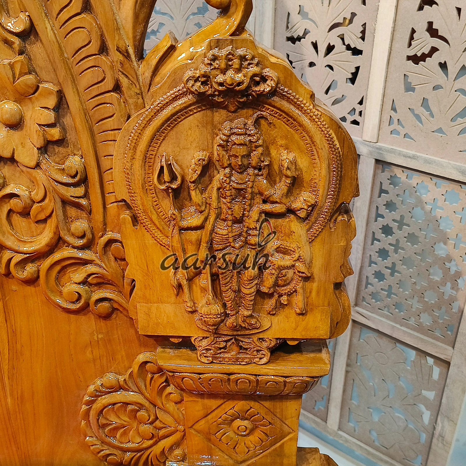 Handgefertigter Big Singhasan & Guru Ji Gaddi - Aarsun