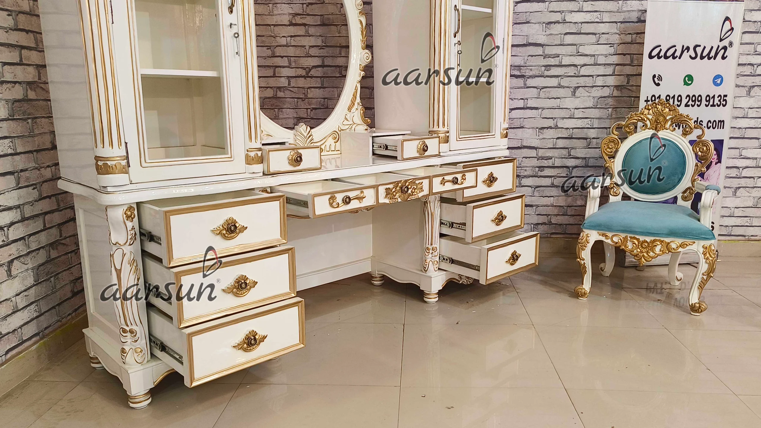 Designer Royal Dressing Table Design - Aarsun